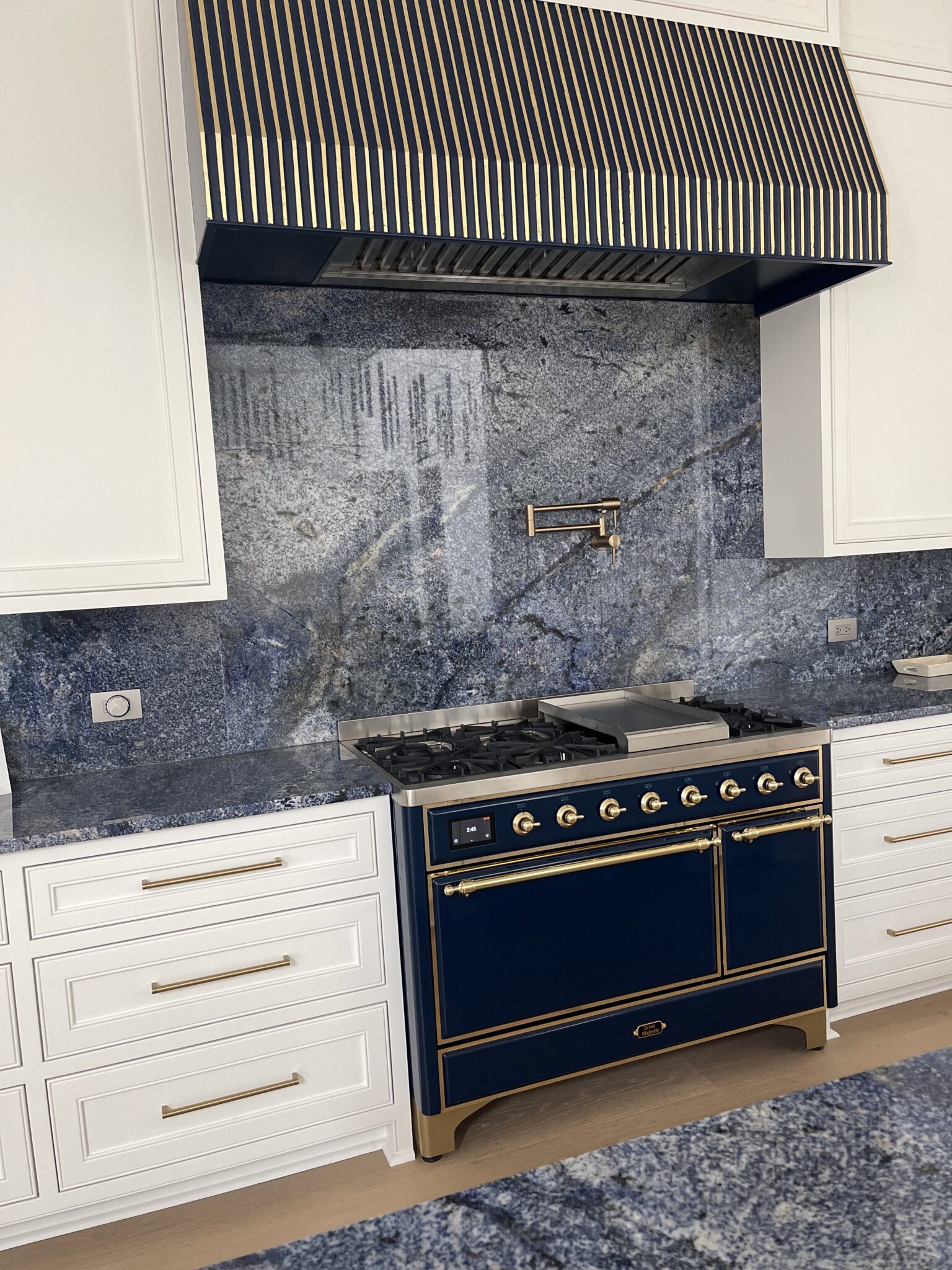 Kitchen – Duke Custom Cabinets